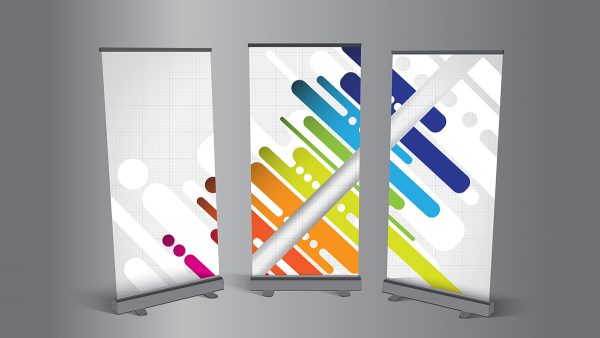 Qué son y para que sirven los roll up en la comunicación publicitaria